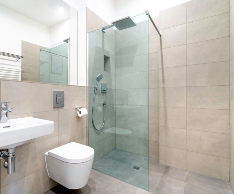 Standard Shower Size and Dimensions Guide
